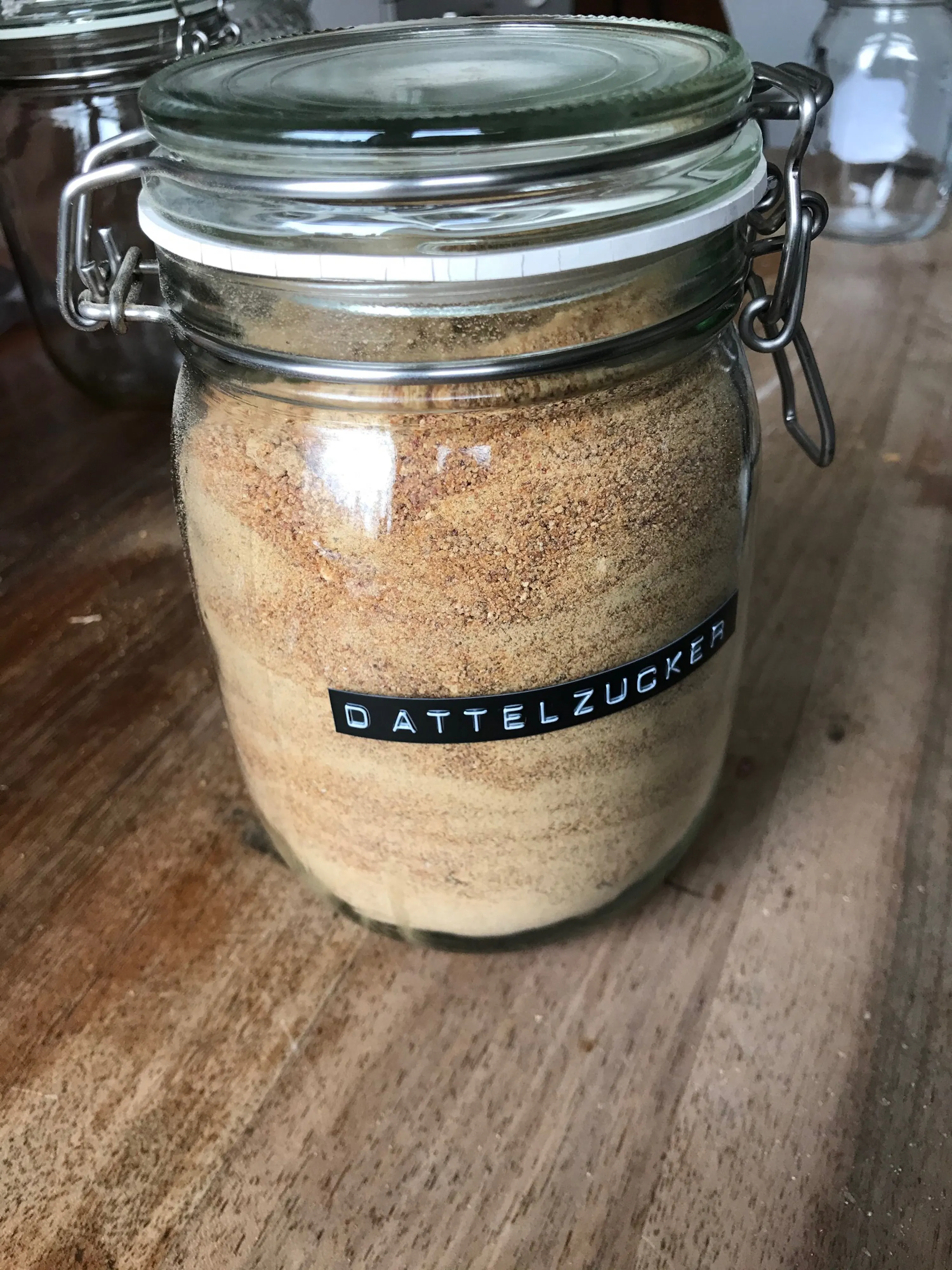 Achetez notre sucre de dattes bio 1 kg | KoRo France