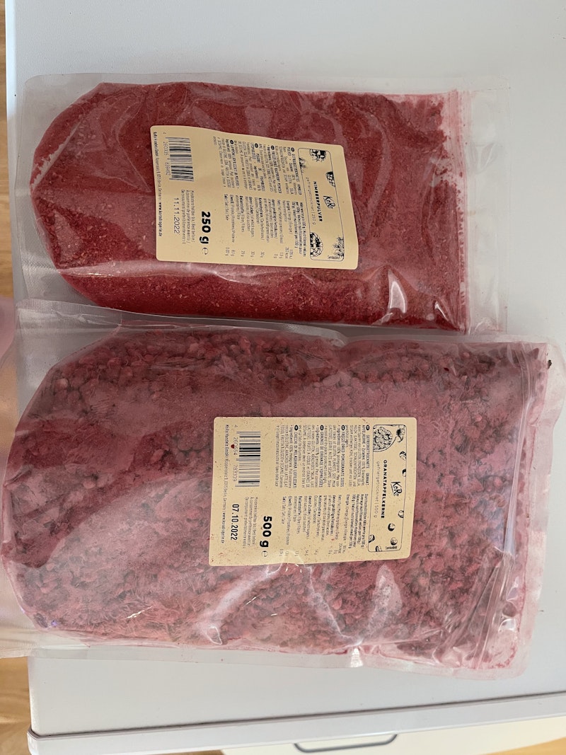 Fruity summer: Buy freeze-dried raspberry powder | KoRo