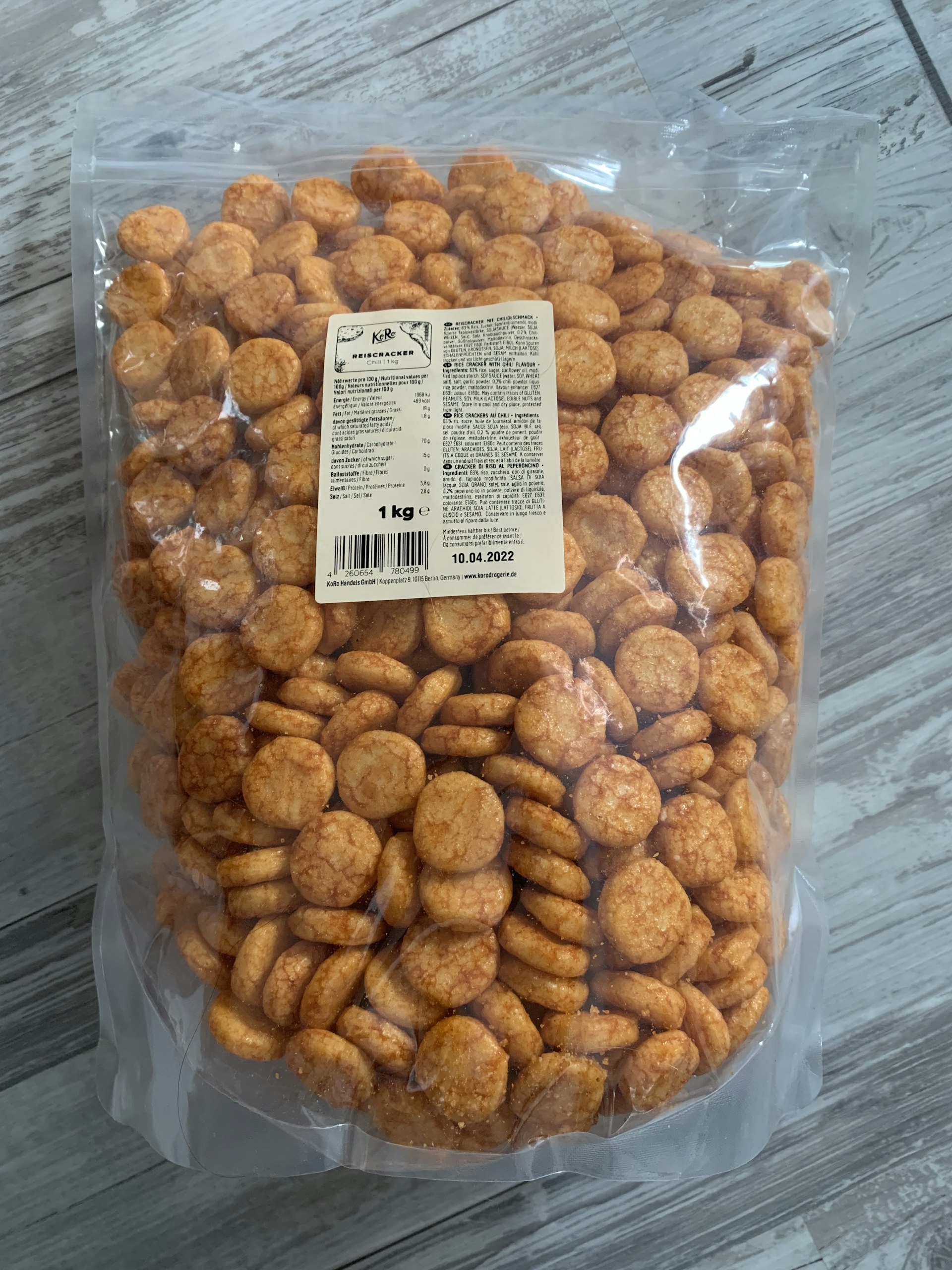 Chilli-flavoured rice crackers | KoRo