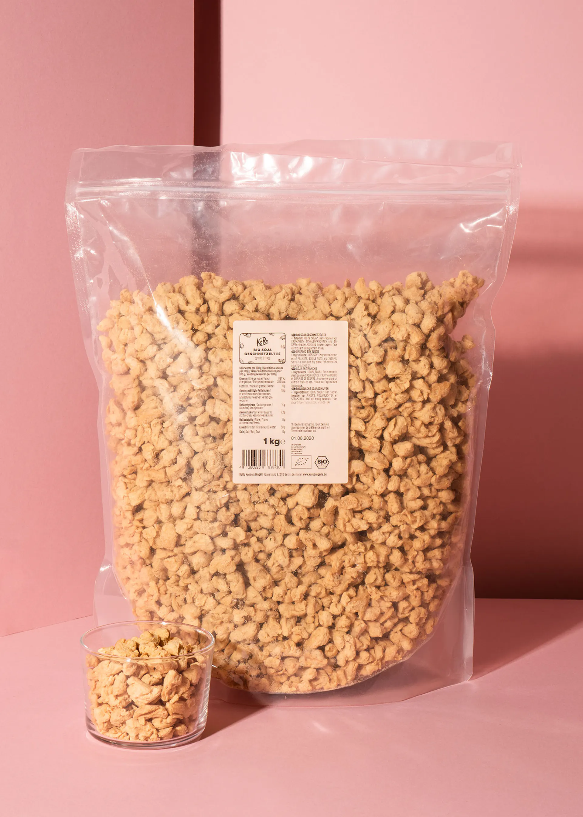 Protéines de soja Bio gros morceaux 1 kg à acheter en ligne | KoRo | KoRo