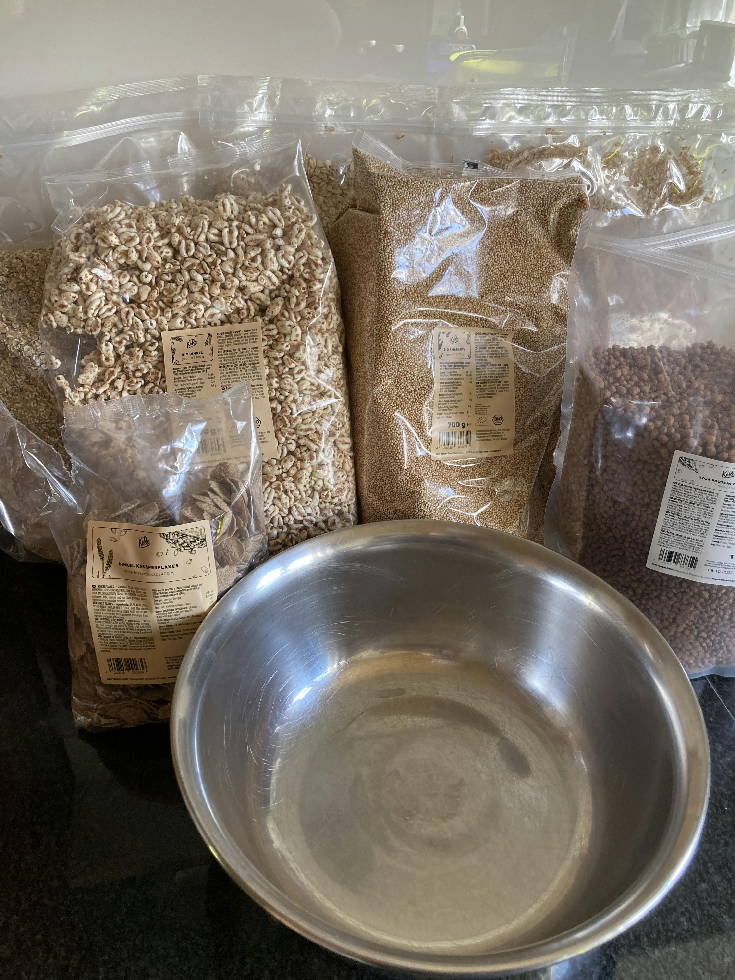 Dinkel Knusperflakes ohne Zuckerzusatz kaufen | KoRo Austria