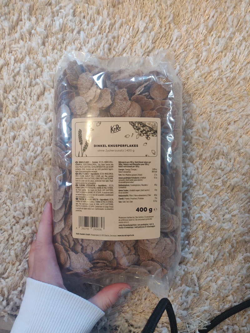 Dinkel Knusperflakes ohne Zuckerzusatz kaufen | KoRo Germany