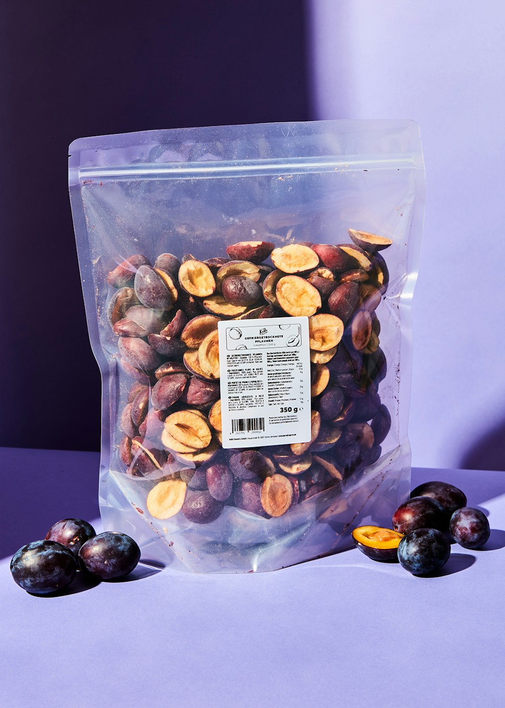 Dried French plums | KoRo