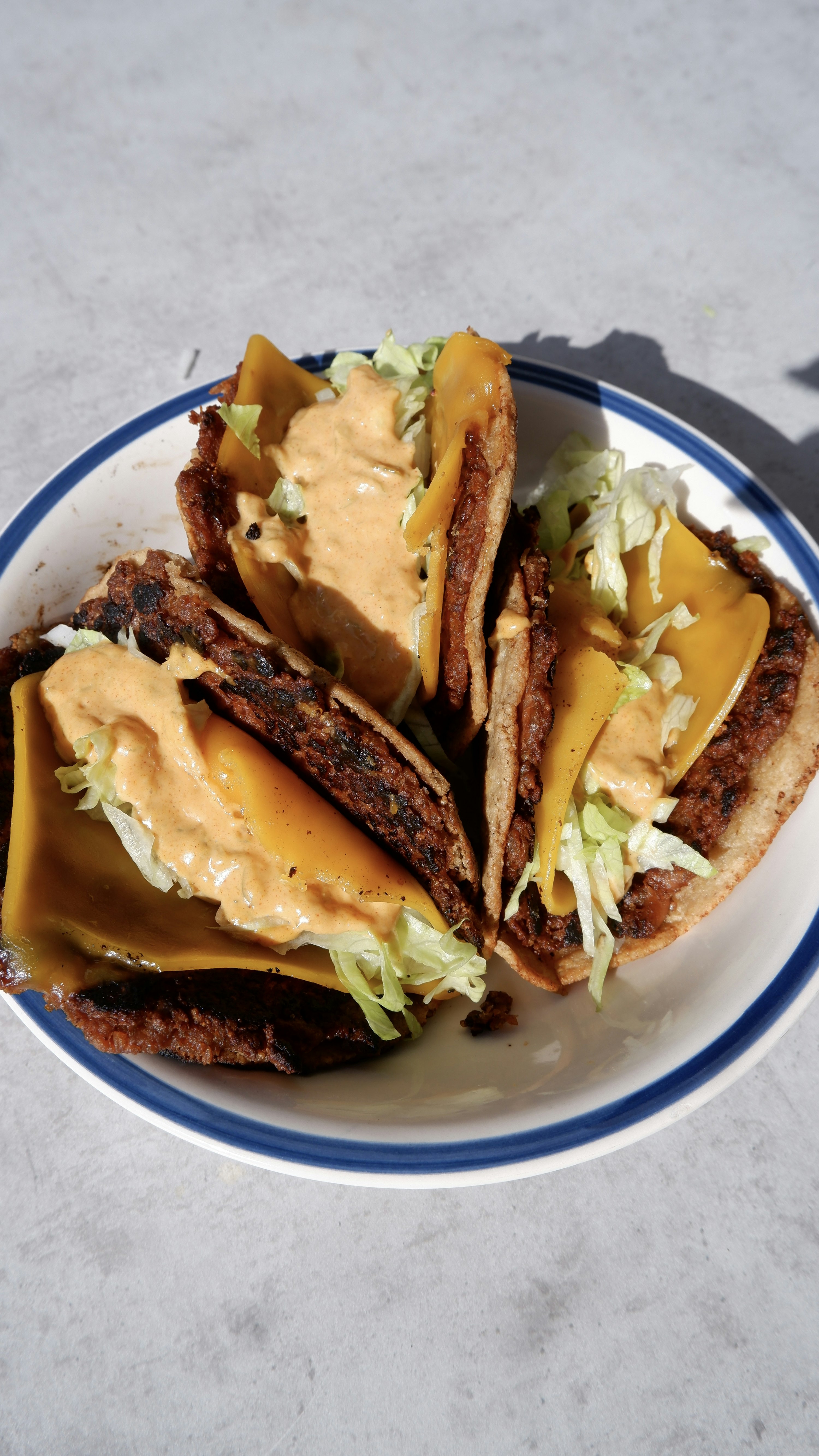 Vegane Smashed Big Mac Tacos | KoRo Germany